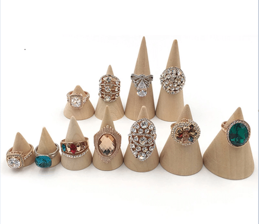 Smart Jewelry Photography Props – Follow the Guide